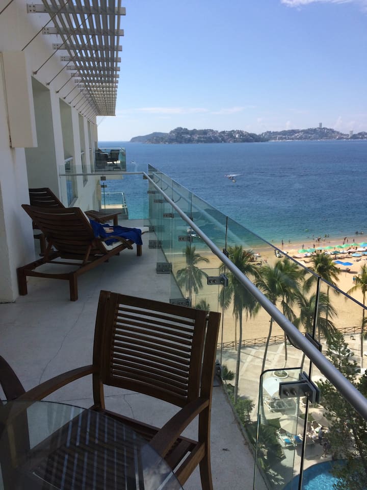 Hermosa Vista A La Gran Bahía - Acapulco