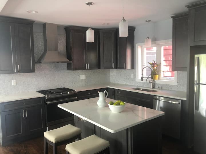 Beautiful 3 Br Home. Nyc 30 Min And Ewr 10 Min - Newark, NJ