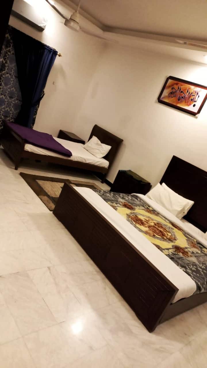 Avalible For Daily And Monthly - Islamabad