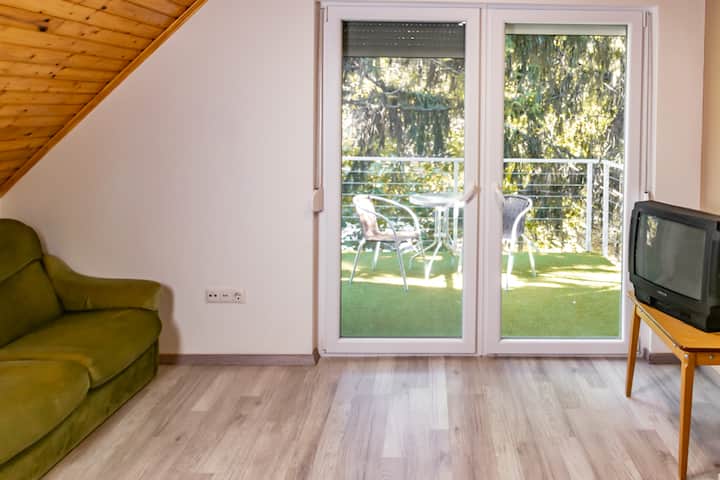 Barátságos  Studiolakás Hangulatos Terasszal - Siófok