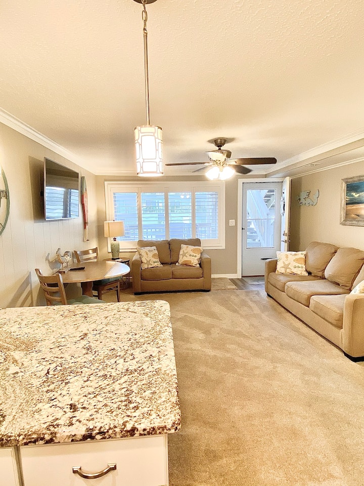 Cozy, Clean And Comfortable Mini Slice Of Heaven - Rock N Roll, Ocean City