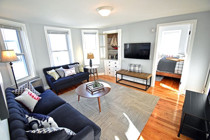 Convenient, Modern Thompson's Point 3-bed Flat - Portland