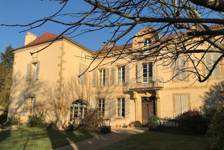 Beautiful, Grand House With Pool, Sleeps 13 - Gers