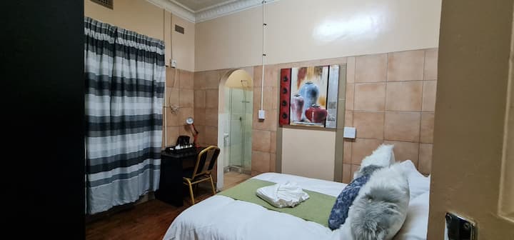 My House🏠 Guest House. Luxury With Flexible Rates - Pretoria