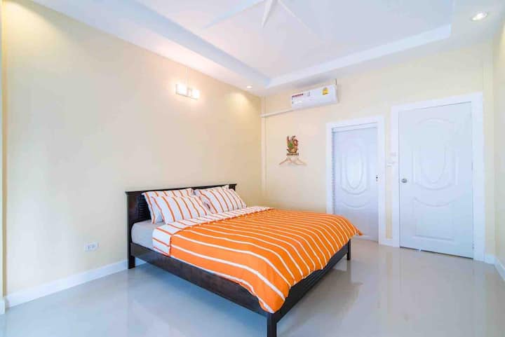 Baan Bussarin Pool Villa Huahin88 - Hua Hin
