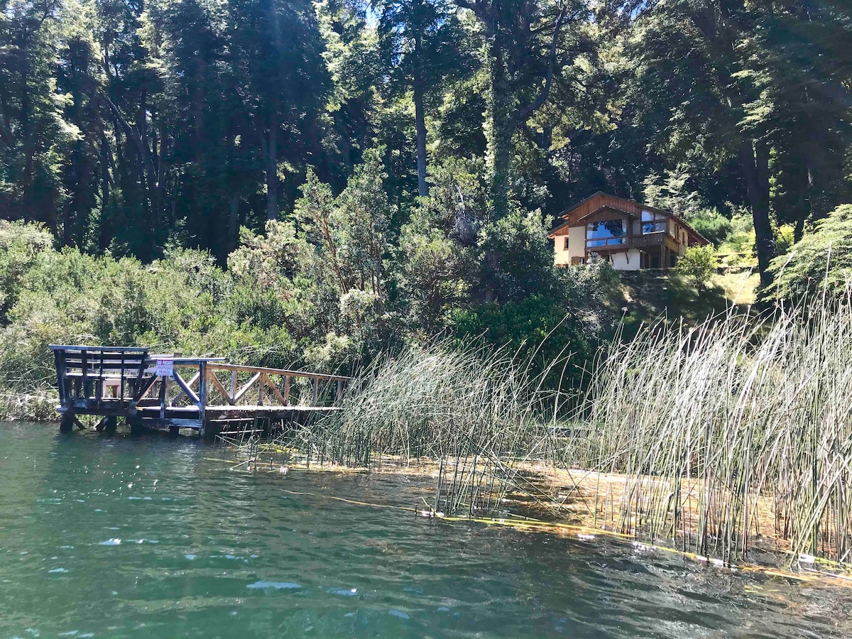 Propiedad con costa privada y vistas soñadas - Casas en renta en Lagune ...