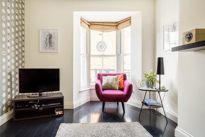 Tasteful Apartment Seconds To Beach & Eateries - Whitstable