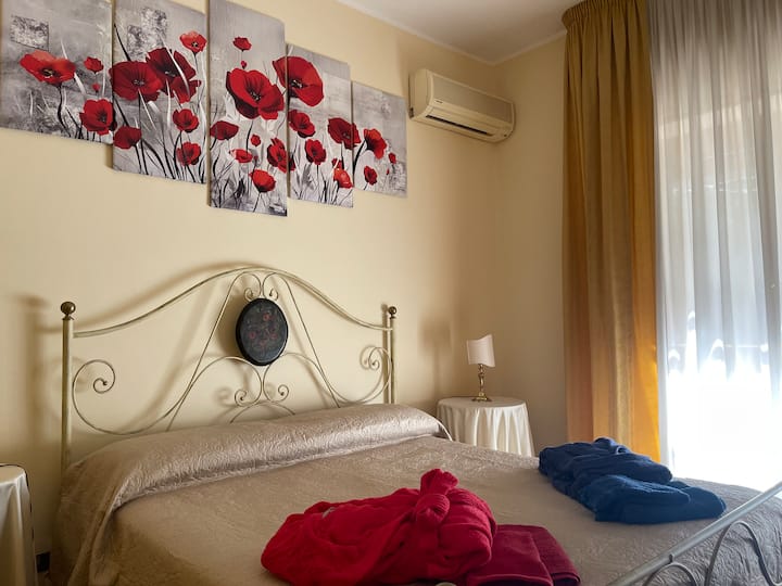 Lady House +Parcheggio Gratuito E Custodito - Реджо-Калабрия