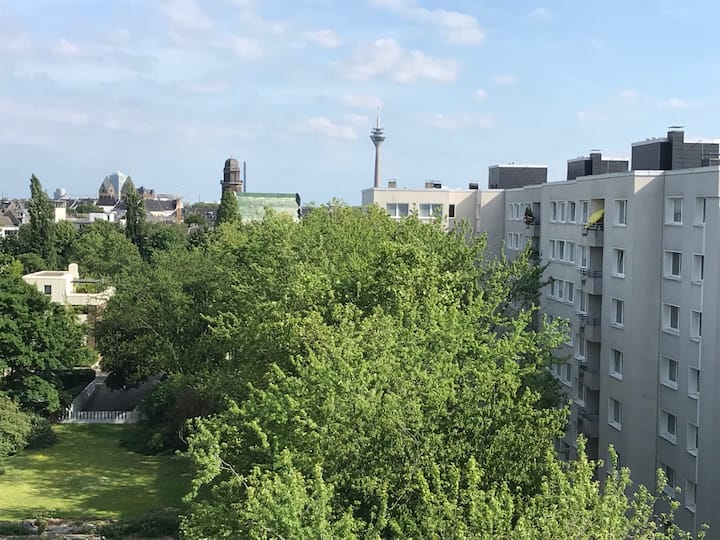 Dem Himmel Nah – Zentral Zu Messe, Airport & City - Neuss