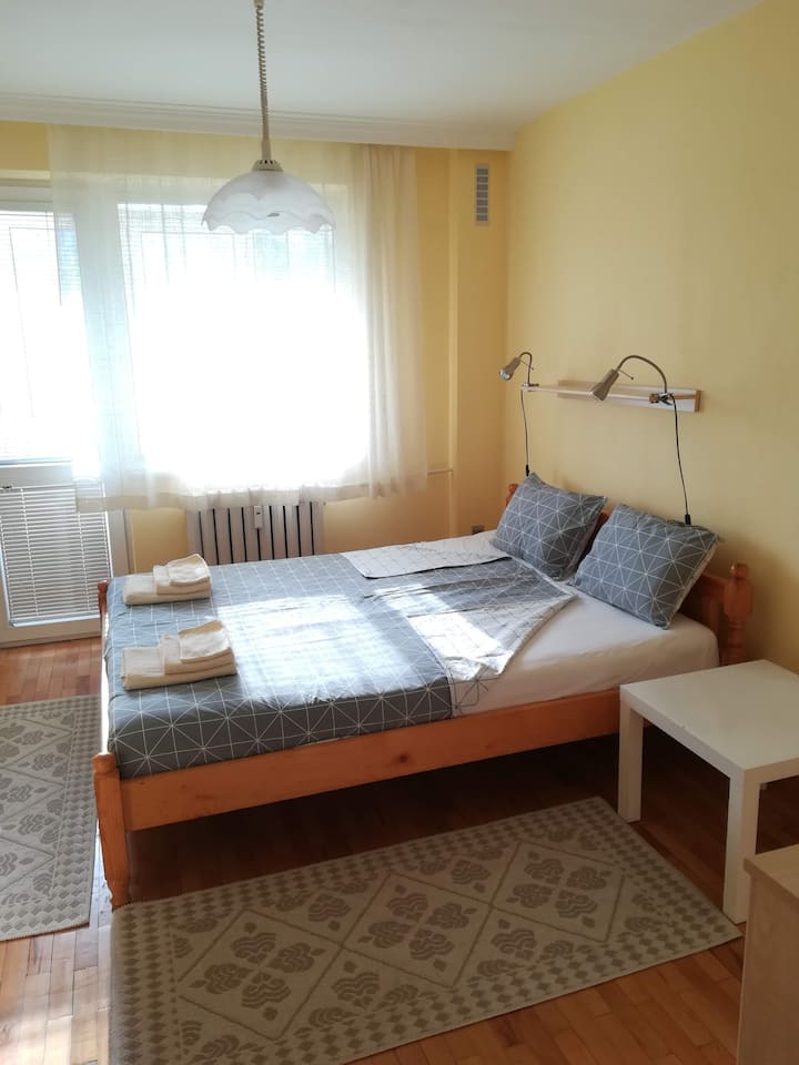 West Park Apartment: Quiet Home Next To Metro - ソフィア