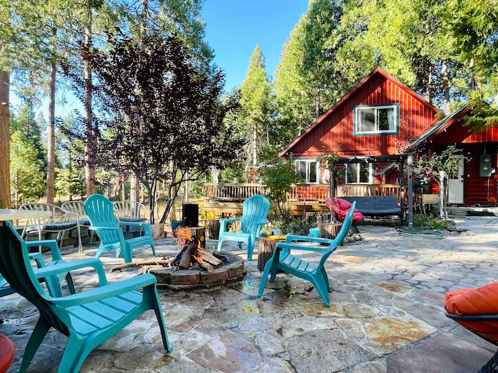 Pinecrest Cabin Ev Charger Firepit Near Lake & Ski - California