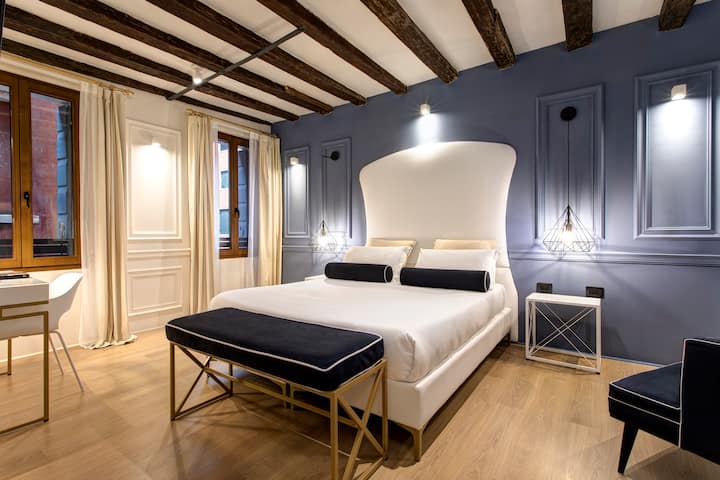 2 Bedrooms-apartment Close To San Marco Square - Venice