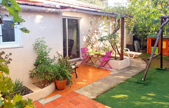 Maisonnette T2 Calme - Toute éQuipée - 10 Mn Gare - Toulon