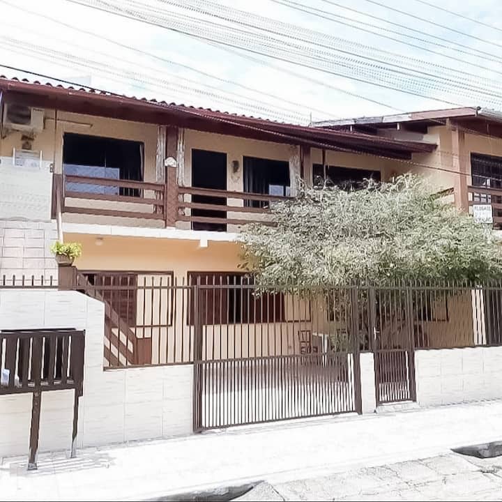 Apto De 02 Quartos Para Locação De Verão Torres/rs - Torres