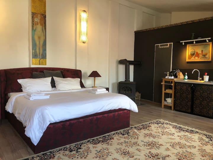 Seventh Heaven – Peaceful And Harmonious - Berlin