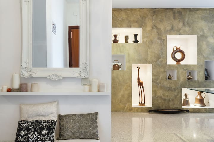 Mwc 10 Min. Walking - L'Hospitalet de Llobregat