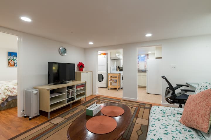 2-bedroom Suite In Peaceful Neighborhood - Palo Alto, CA