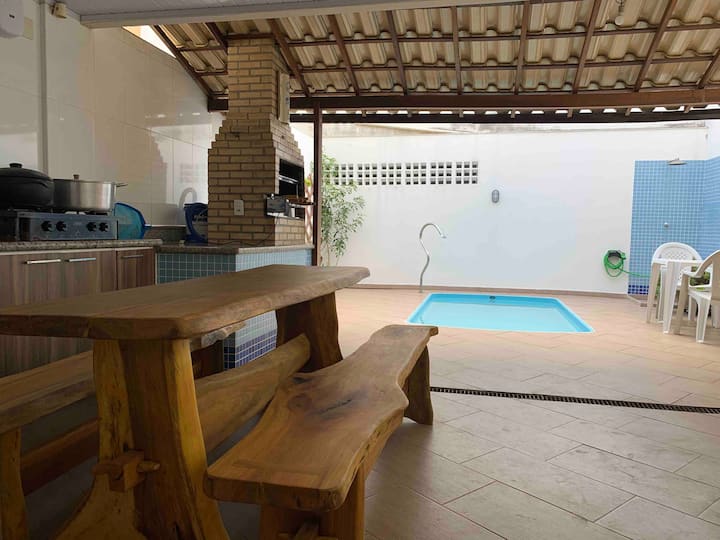 Casa Praia Do Morro/piscina E Ar Condicionado - Guarapari