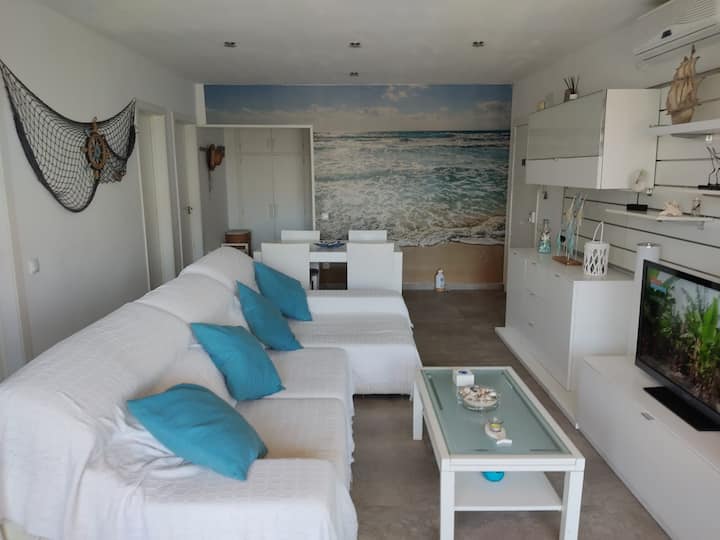 Piso De Ensueño Con Vistas Mar
A/c, Wifi, Osmosis. - Espagne
