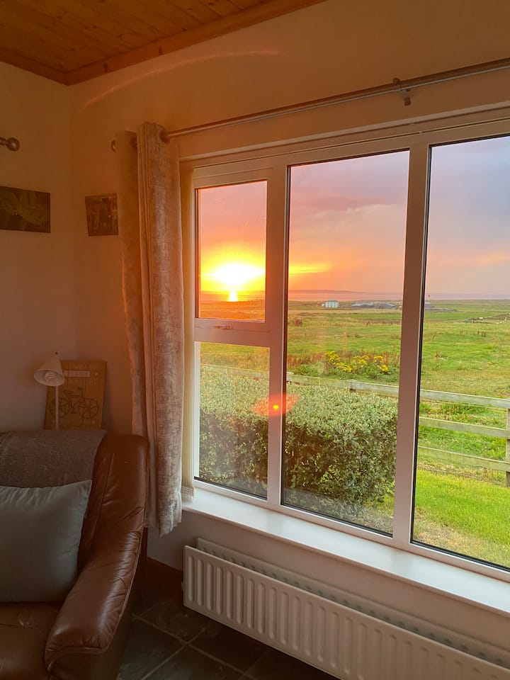 Spacious  Brook Apartment Sunroom Amazing View - Lisdoonvarna