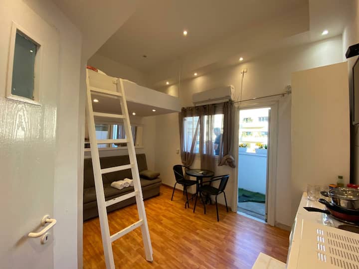 A14. Top Location Studio. Sunny Balcony - Tel Aviv