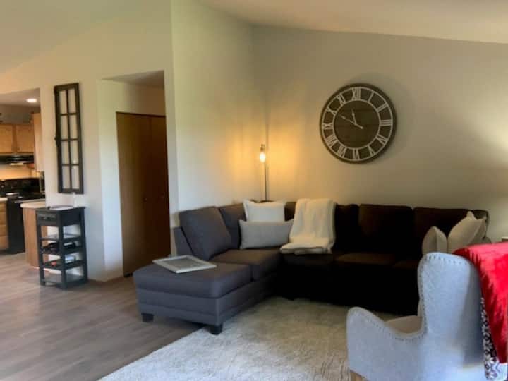 Renovated 2 Bed 2 Bath Clean And Spacious Condo - マディソン, WI