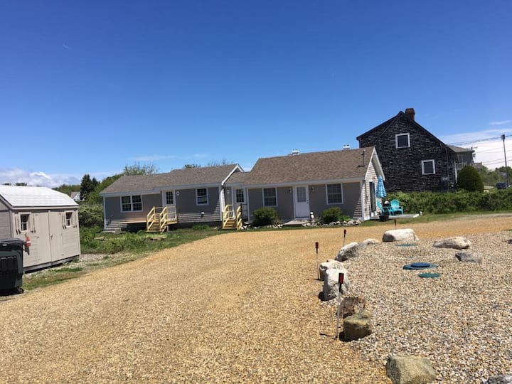 Cozy, Cottage, Fully Furnished  Across From Beach! - Portsmouth, NH