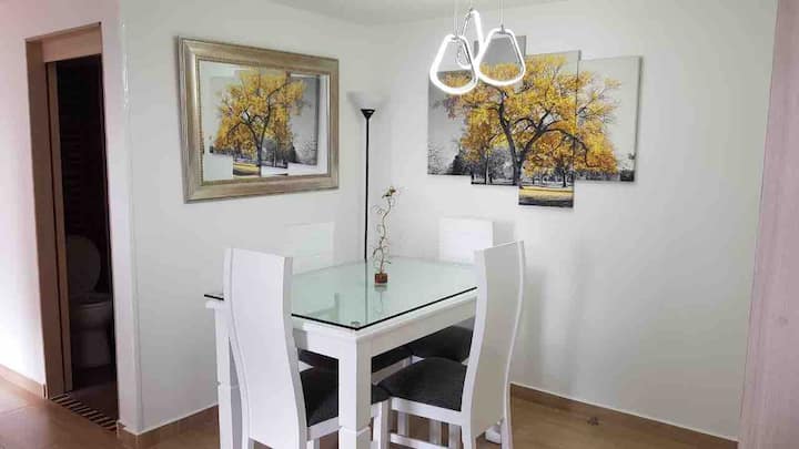 Cozy, Modern, Clean Brand New Apartment - Medellín