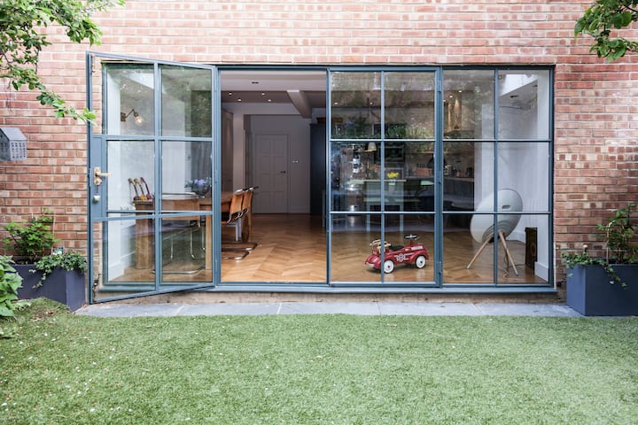 Beautiful Family Home, Sleeps 6 - Londres