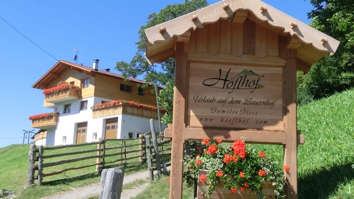 Höflhof- Urlaub Auf Dem Bauernhof Fewo Morgensonne - Naturns