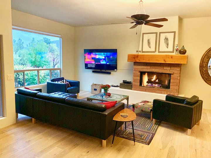 Inicio De Adobe, Decoración Ecléctica, Buenas Vistas, Selección Ubicación, Tranquilo, 70 "Tv, Wi-fi - Sedona, AZ