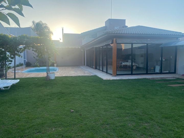 Casa Linda Piscina Churrasqueira - Brotas