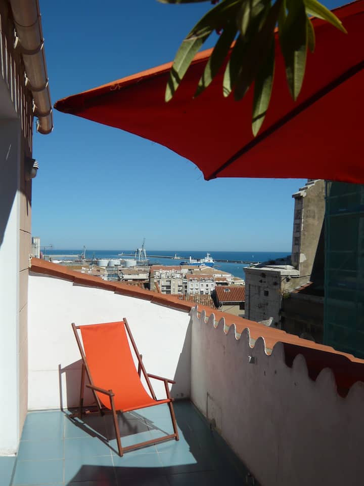Duplex & Terrasse Vue Port, ÉGlise St Louis, Sète - Balaruc-les-Bains