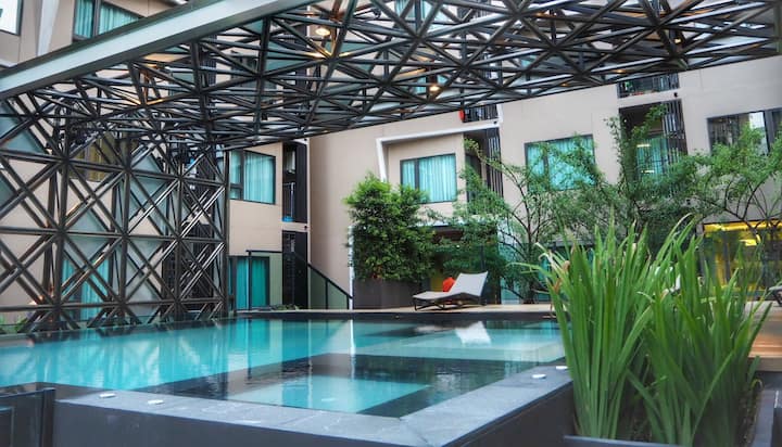 City Center Home Near Lumphini Mrt/sathon/freewifi - Bangkok