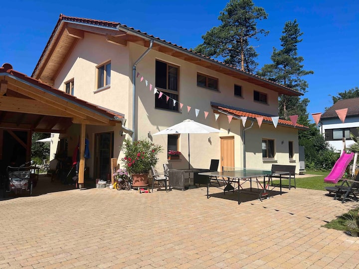 Einliegerwohnung In  Charmantem ÖKo Holzhaus - Wolfratshausen