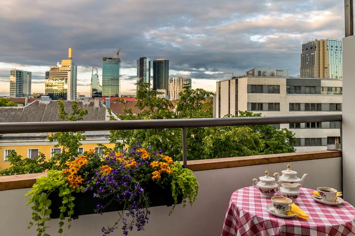 5min To Old Town, Stunning Views, Calm & Cosy - Tallinn