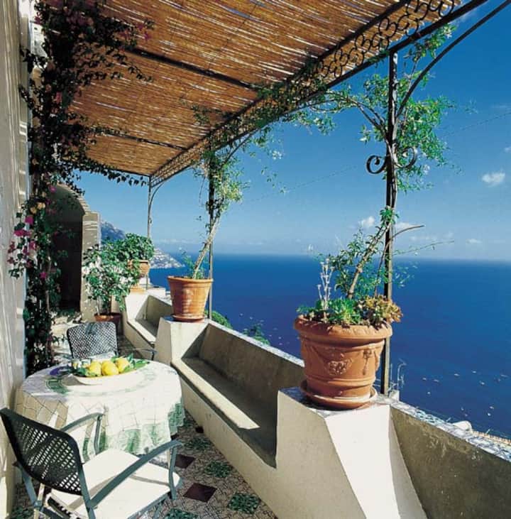house in Positano center - Airbnb