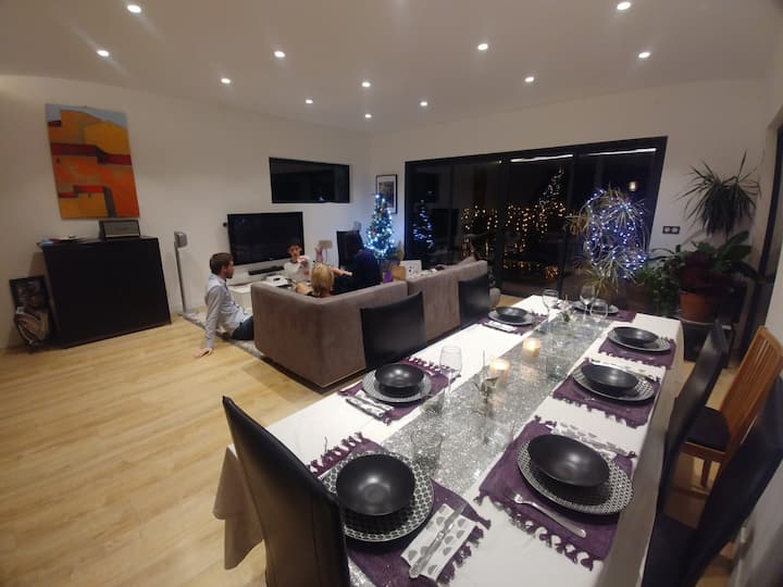 Grande Villa  Contemporaine Au Pied Des Montagnes - Les Adrets