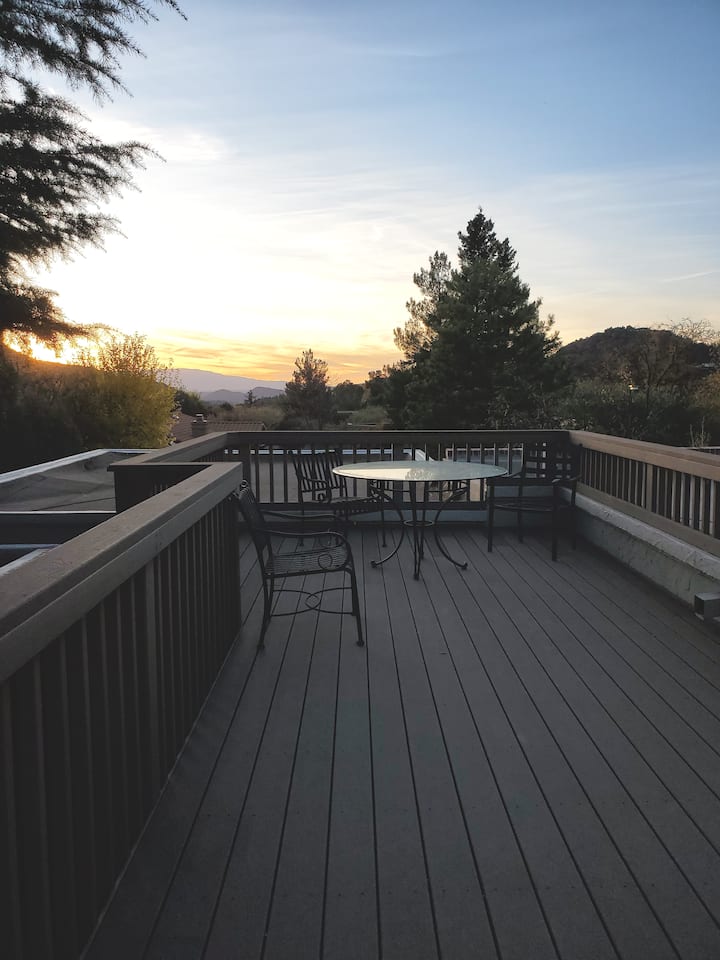Rooftop Deck-hiking @ Our Happy Place! - Sedona, AZ