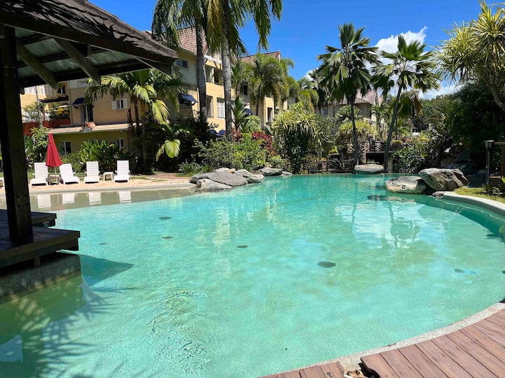 Lakes Resort Hideaway For 2 (4 Pools, Spa) - Cairns