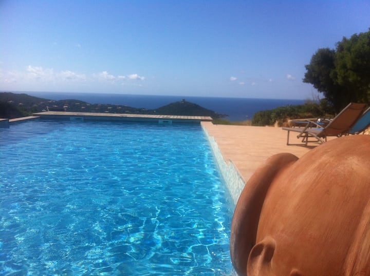 Mini Villa Vue Mer Avec Piscine - Belvedere-Campomoro