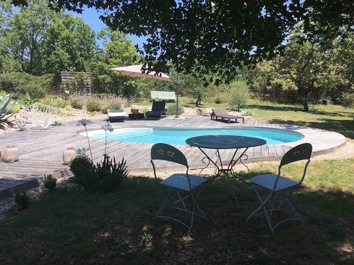 Villa Neuve Avec Piscine Privative/jardin/barbecue - Lot