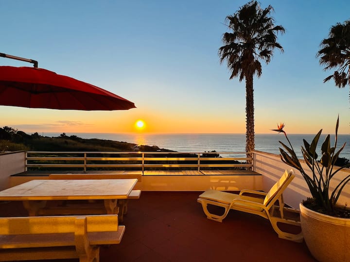 Jm - House - Sea View + Pool - Front Of The Wave - Nazaré