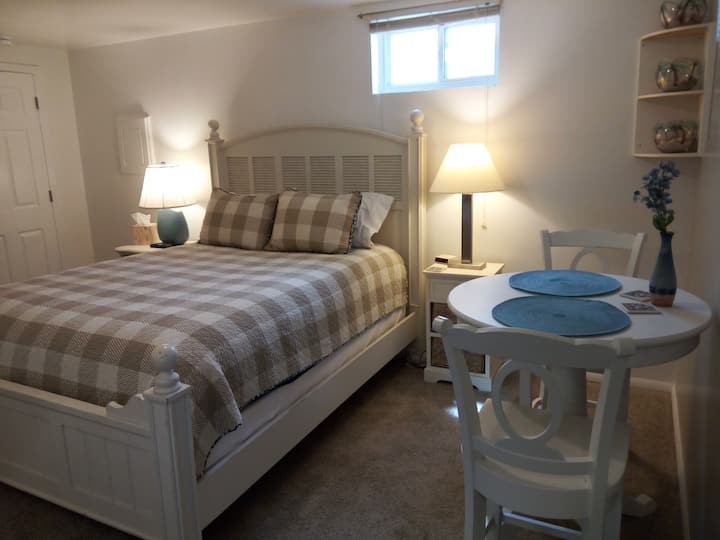 Base Camp- Private Suite Near Denver And Mountains - Golden, CO