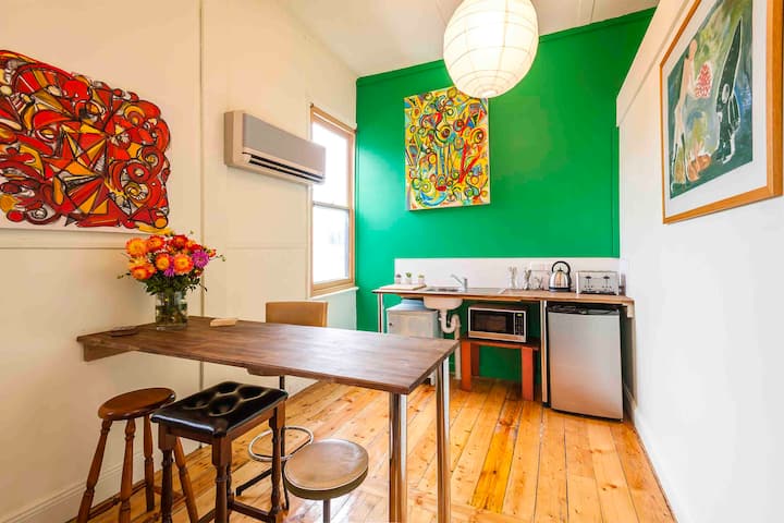 2 Dukes Daylesford - Daylesford