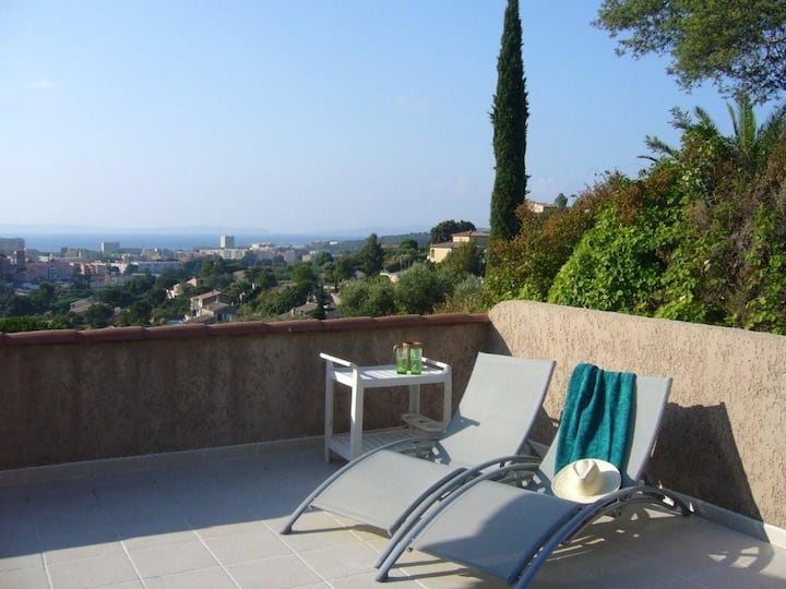 Duplex 2 Grandes Terrasses Vue Mer & îLes D'or - Bormes-les-Mimosas