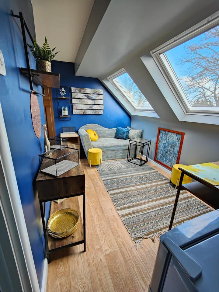 Private Loft Space With Bedroom And Ensuite Oxford - オックスフォード