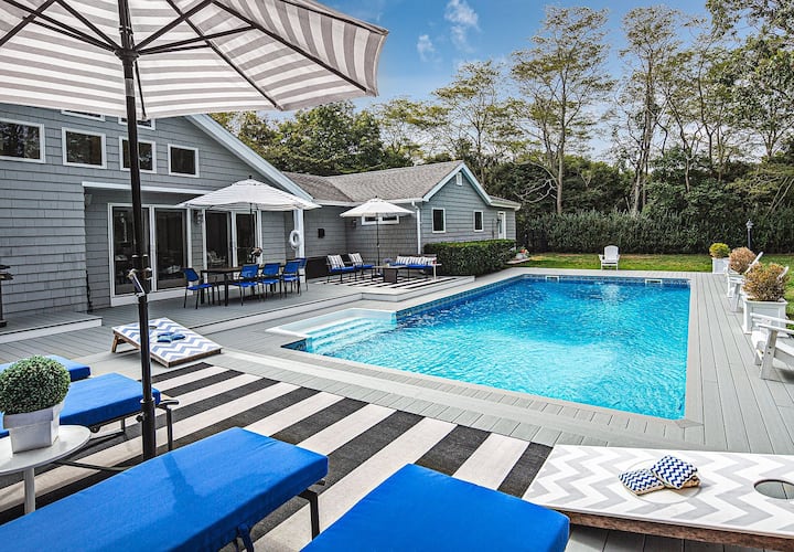 Wonderful 4 Bedroom, 3.5 Bath Home W Heated Pool - Eastport, NY