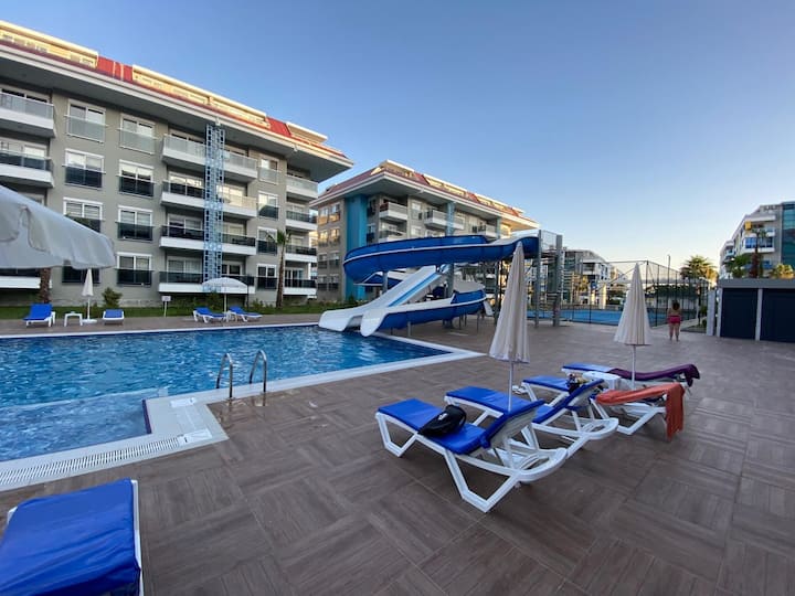 100 M The Sea, Full Activity  E14 - Mahmutlar