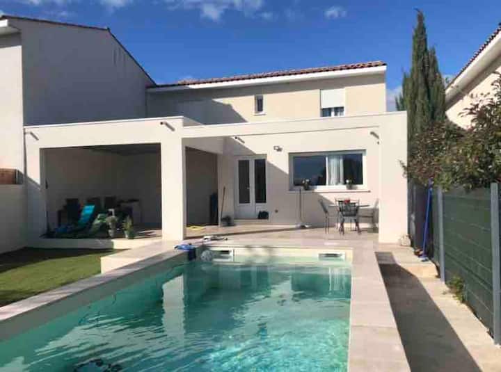Villa F5 Avec Piscine Proche Plage Et Commodité - Lunel